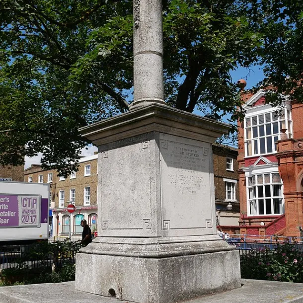 Holy Trinity Sheerness Photo Galleries